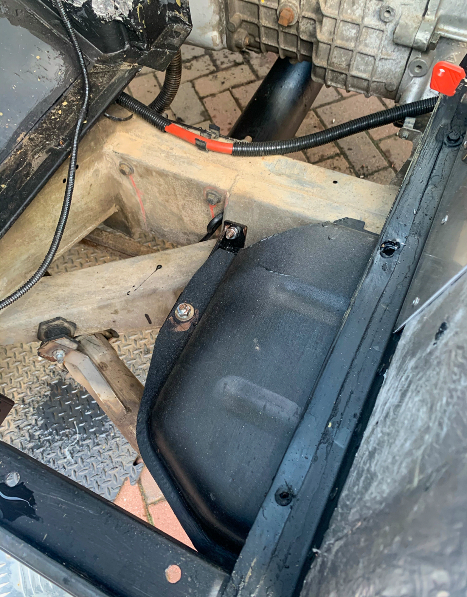 Installing the Second Fuel Tank and related work…… – 48 States of Gray